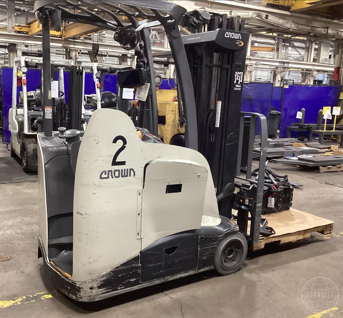 2020 Crown RC5545-40 - Forklift Exchange, Inc.